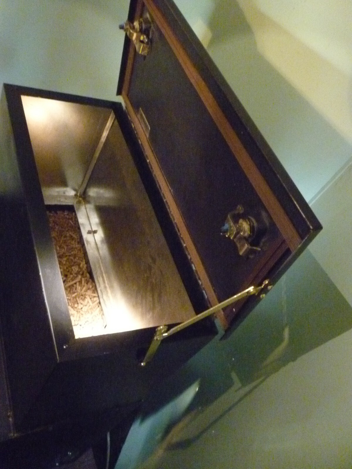 Hopper Extension for your 1500 sq ft Englander and other Pellet Stoves ...