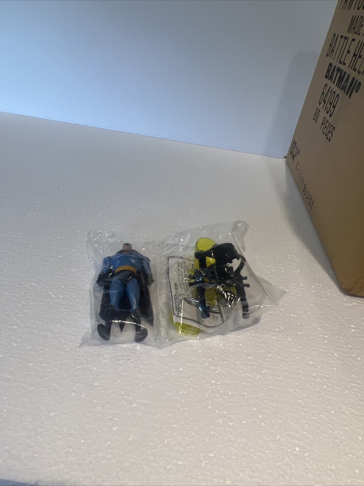 KENNER Vintage 1995 Batman Mail Away Animated Battle Helmet Action ...