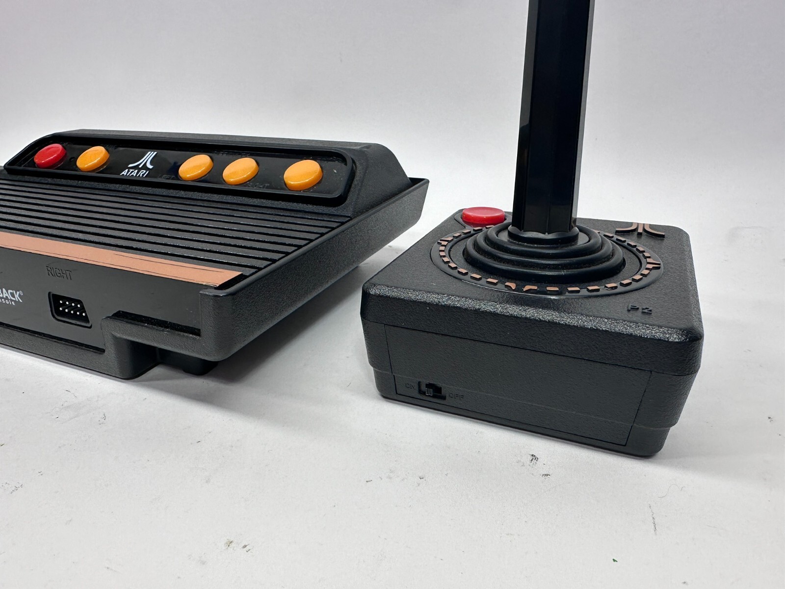 Atari Flashback Classic Game Console With 2 Wireless Controllers Retro ...