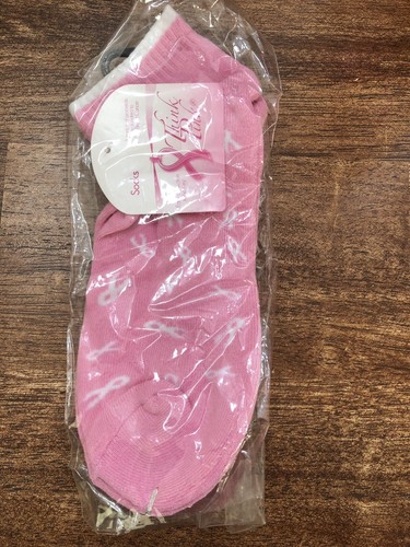 Think Pink Socks Fight Breast Cancer Pink White Cancer Symbol 1 Pair ...