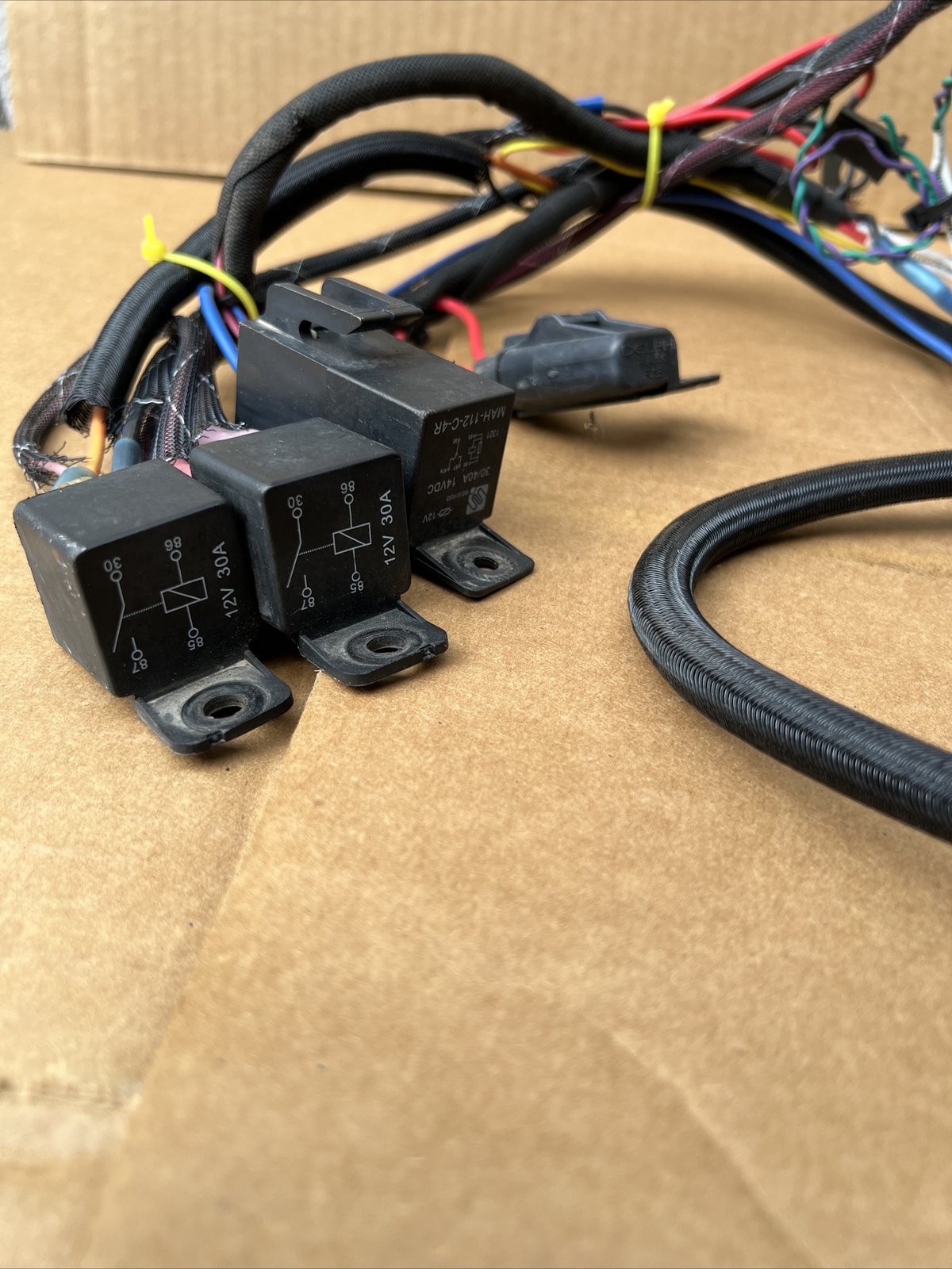 Fitech 50004 Force EFI Conversion Fuel System With Holley Snipe EFI. | eBay