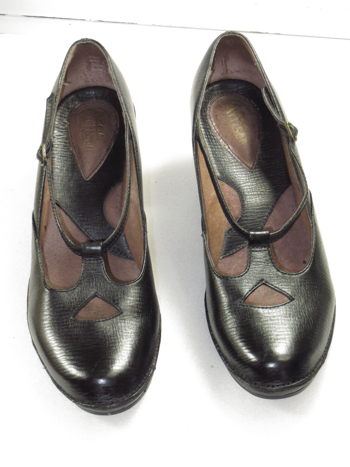 GR8!Women's clarks classic buckle Tstrap,leather,heels,work dress comfy ...