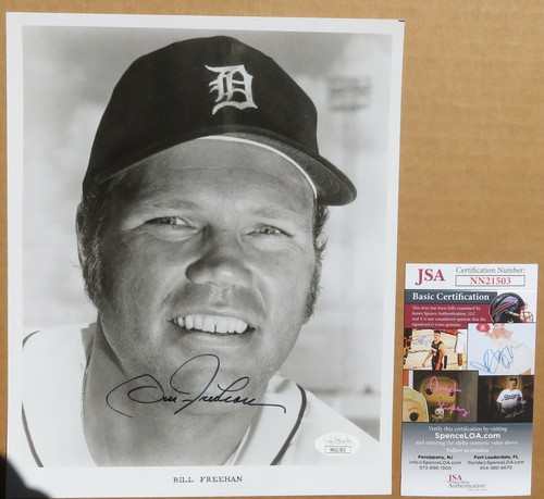 Vintage Detroit Tigers Bill Freehan (D) signed Team Issued 8 x 10 Photo ...