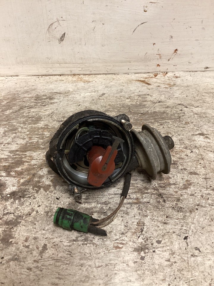 1982-1990 Toyota Pickup Truck 4Runner 22R Engine Distributor | eBay