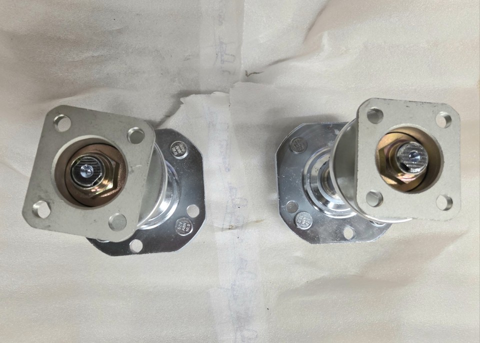 75-78 Datsun 240z 260z 280z Rear Outer Stub Axles 4/5 Lug 4340 Chromoly ...