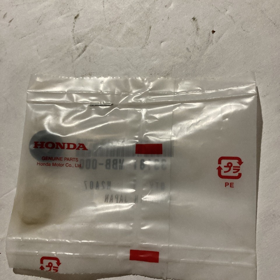 Honda 33181-MBB-000 - RUB POSITION LIGHT | eBay