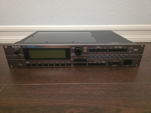 Roland XV-5080 128-Voice Expandable Rackmount Synthesizer MIDI Module ...