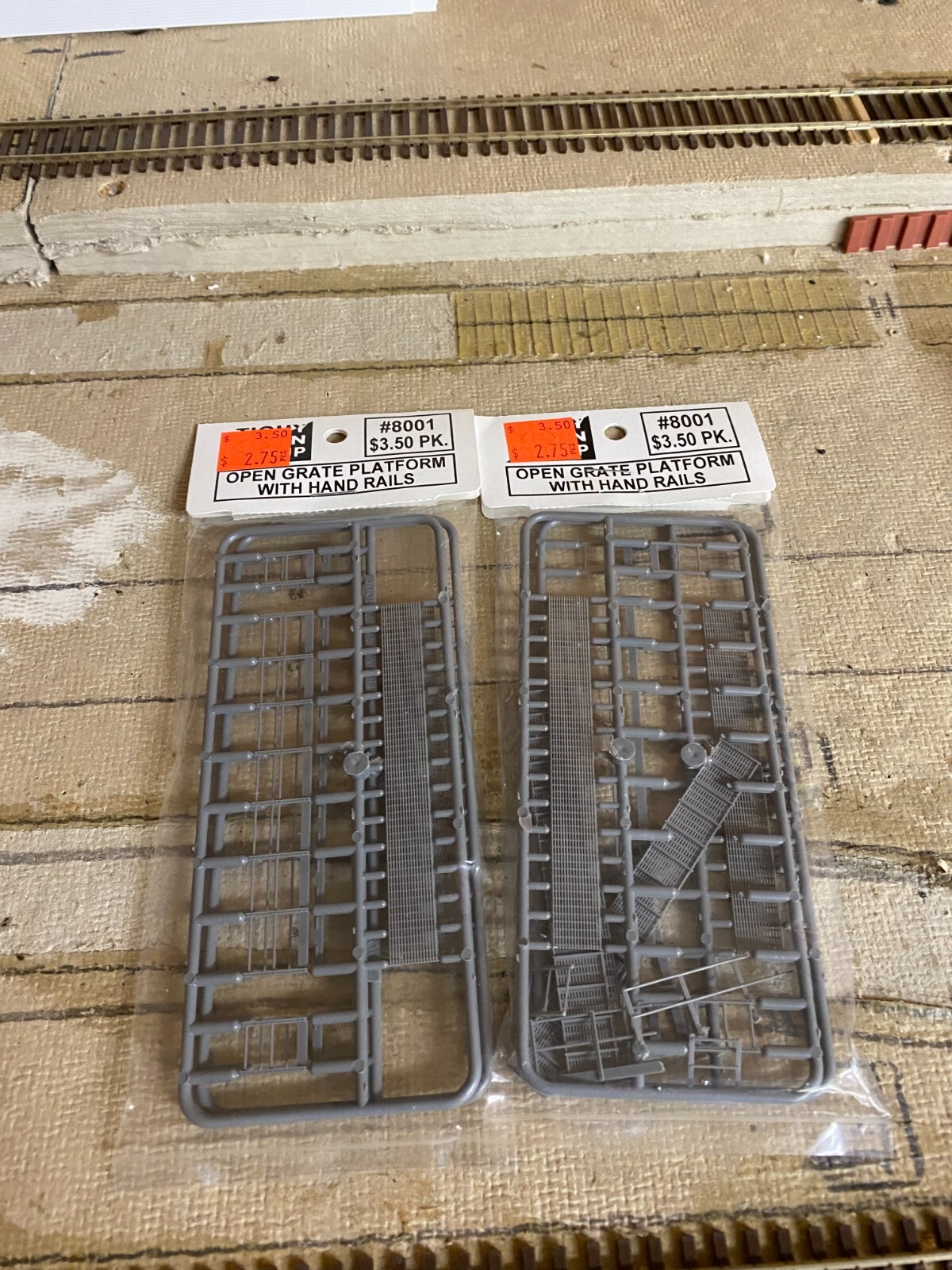 Tichy Trains 8001 HO Scale Open-Great Platforms with Handrails pkg(2 ...