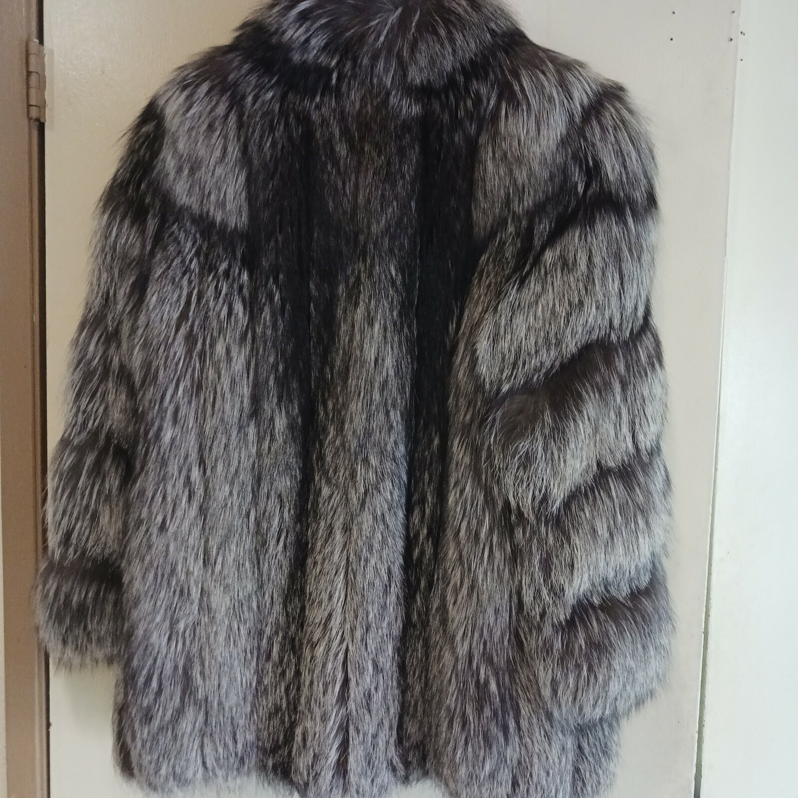Vintage Genuine Indigo Silver Fox Fur Coat Jacket Str… - Gem