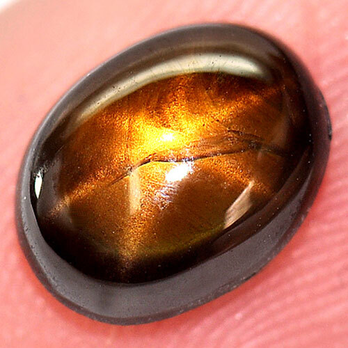 6 Rays Golden Star Sapphire 2.51 Ct. Oval Cab 9 x 6.8 Mm. Natural Gem ...