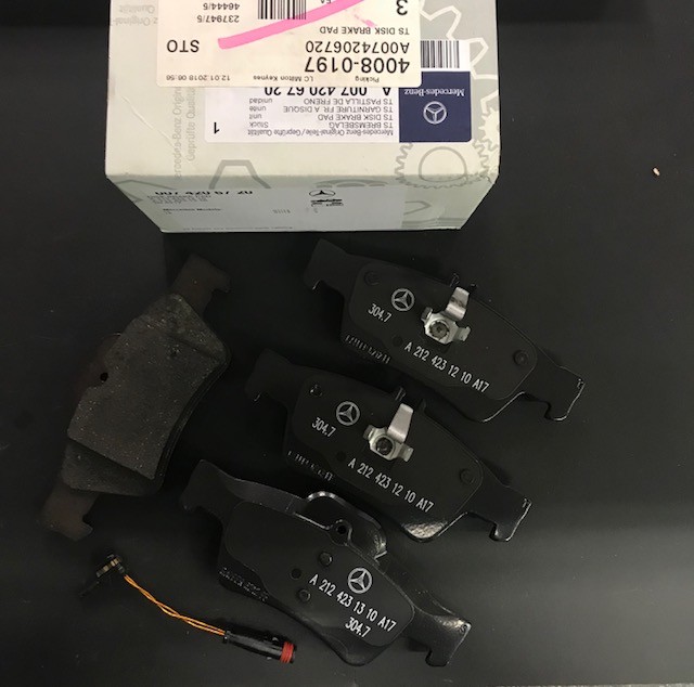 Mercedes-Benz A0074206720 Rear Axle Brake Pad Set for sale online | eBay