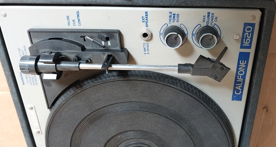 w video* WORKS Vintage Califone 1620 vinyl Record Player 33 45 rpm ...
