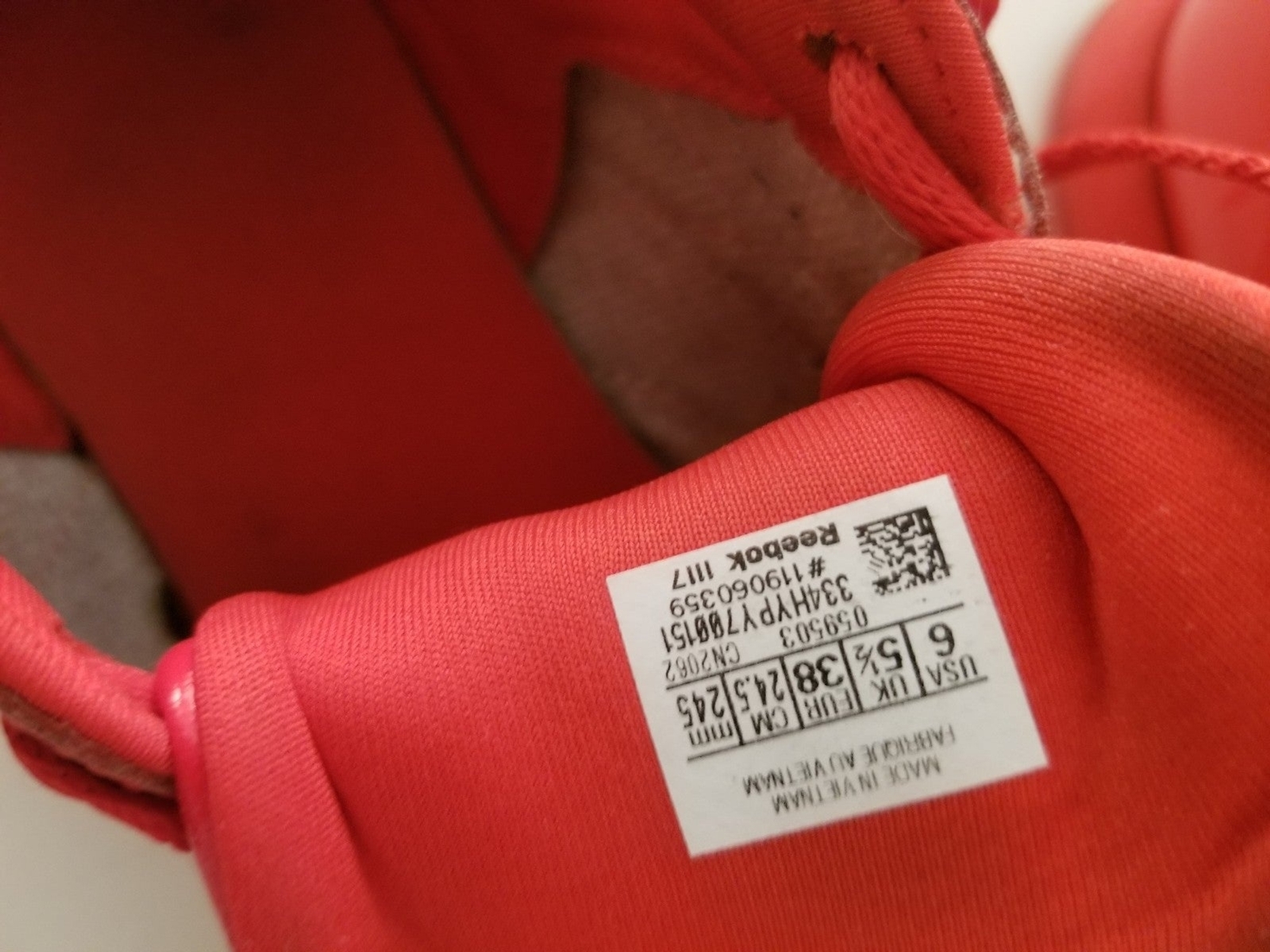 Reebok Classic Leather Patent Red Sneakers 6 - Gem