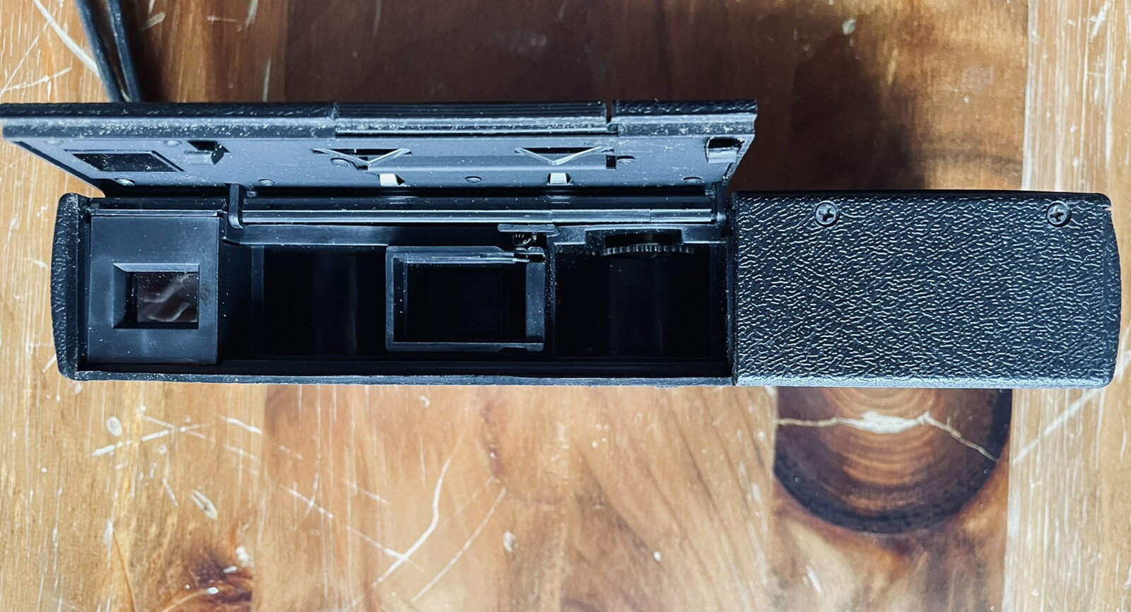 VINTAGE 1970s CONTINENTAL ELECTROFLASH 555 CAMERA NEEDS BATTERIES | eBay