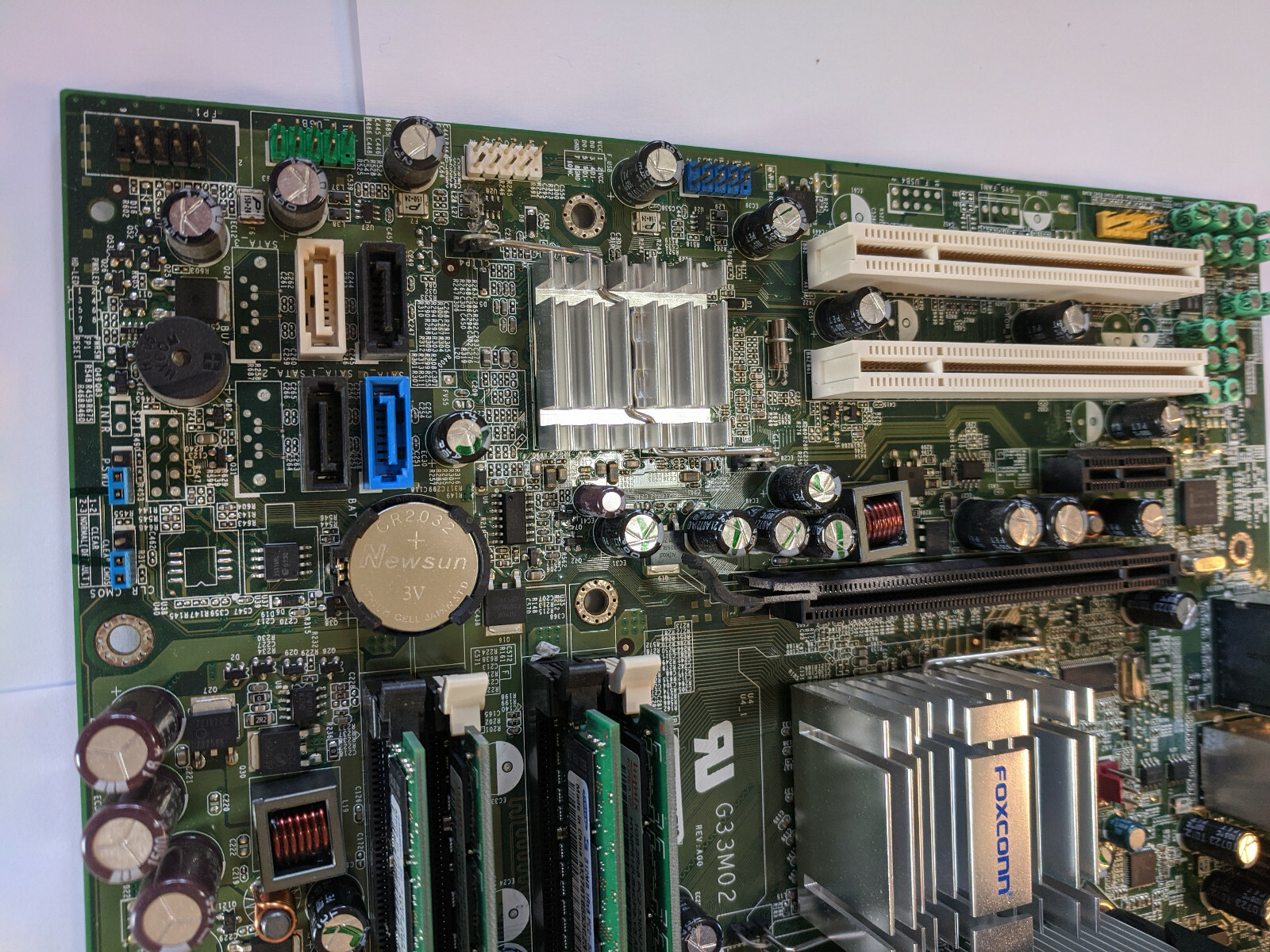 Foxconn G33M02 Motherboard with Intel Core2 Duo Processor and 3GB DDR2 ...