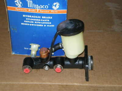 MIYACO O.E. QUALITY BRAKE MASTER CYLINDER, FITS TOYOTA CRESSIDA ...