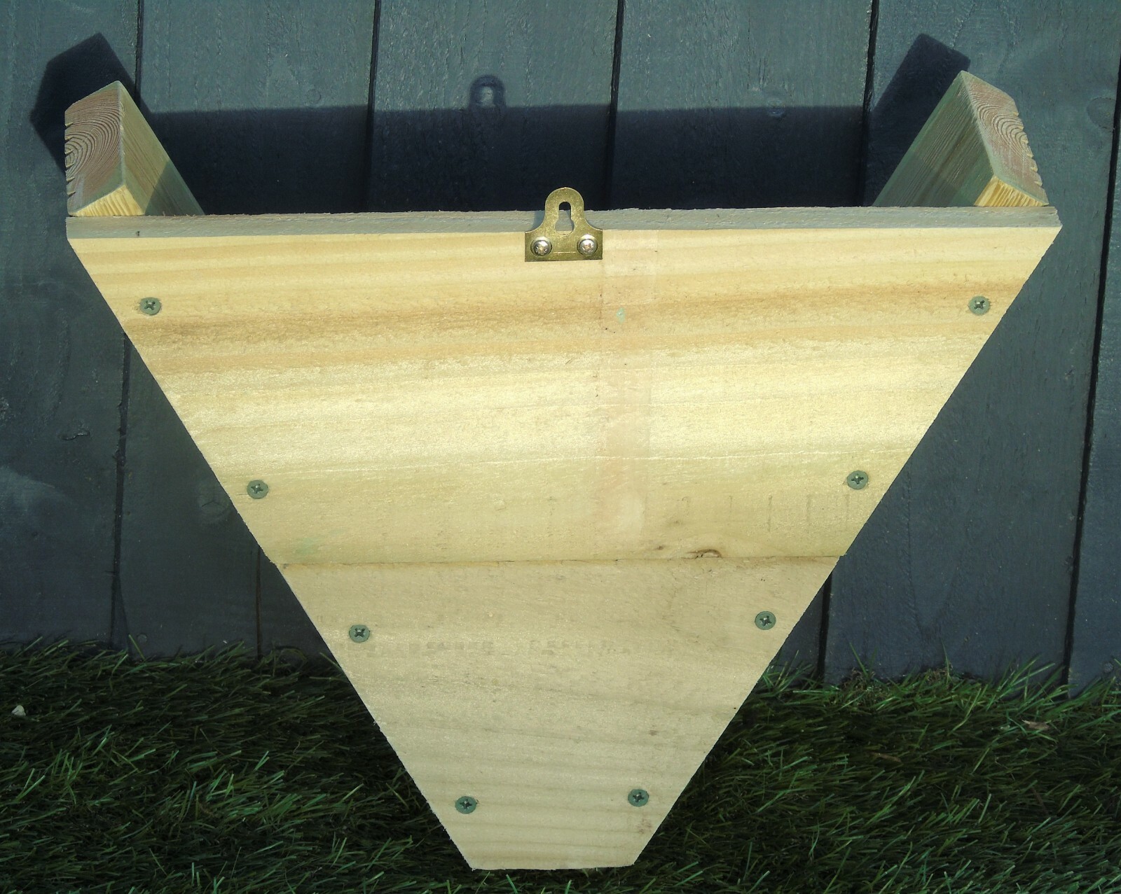 Hanging Basket Herb Treated Planters Pots Triangle Boxes Vertical ...