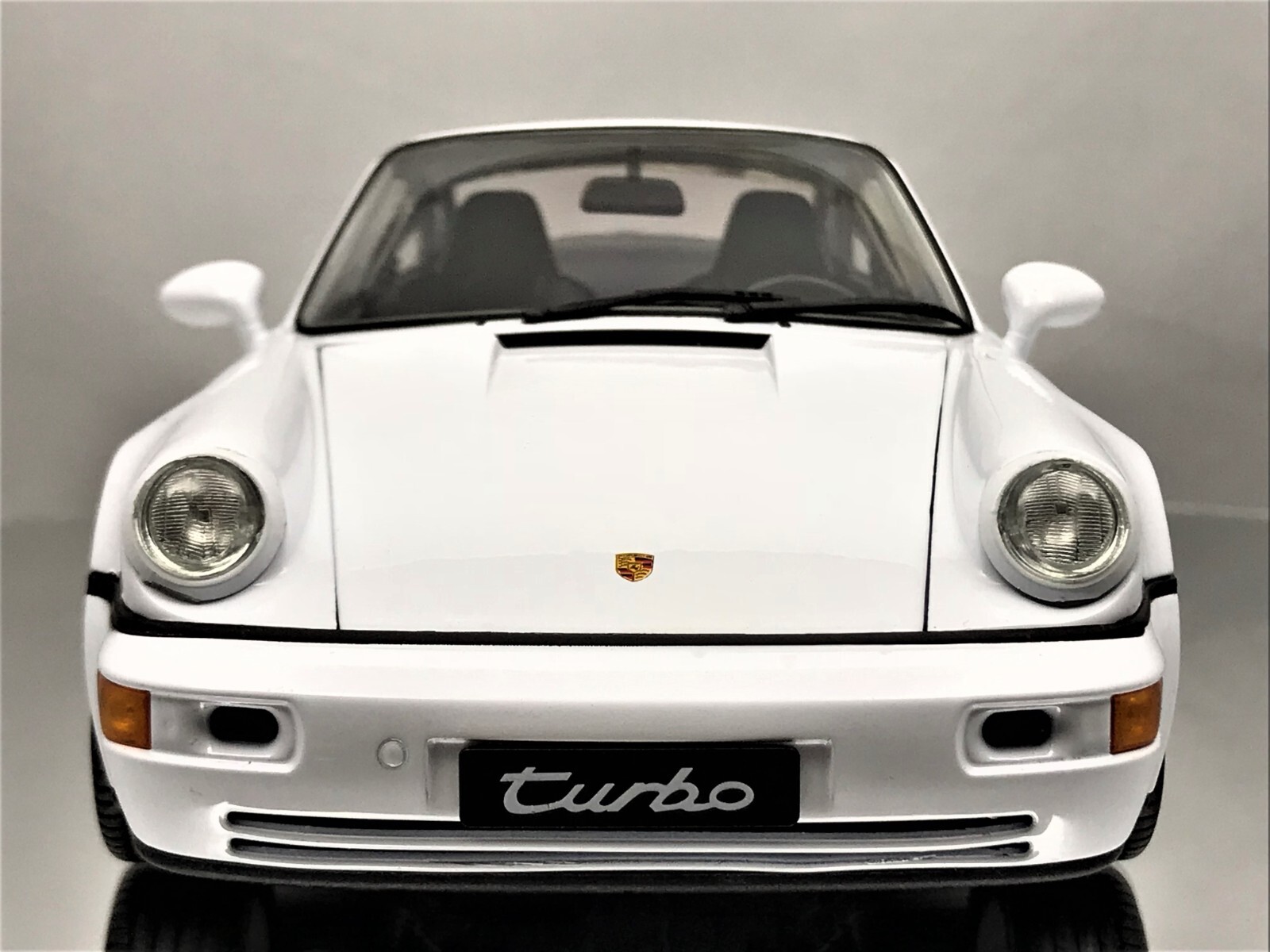 Welly NEX Porsche 911 (964) Turbo 3.3 1990 White Diecast Model Car 1:18 ...