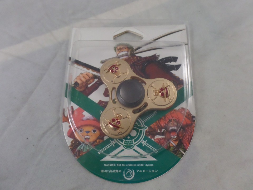 Pirate Skull Gold Fidget Spinner Tri Nice Quality Smoothe & Quiet | eBay