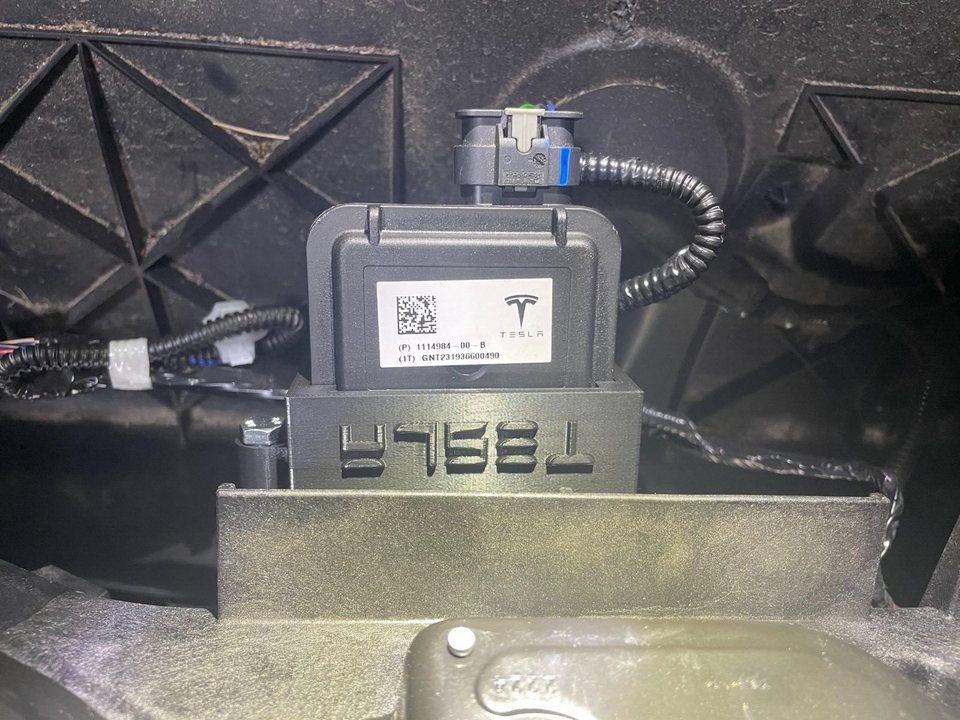 2017-2022 Tesla 3 Y HomeLink Garage Door Module bracket 1098355-00-B ...