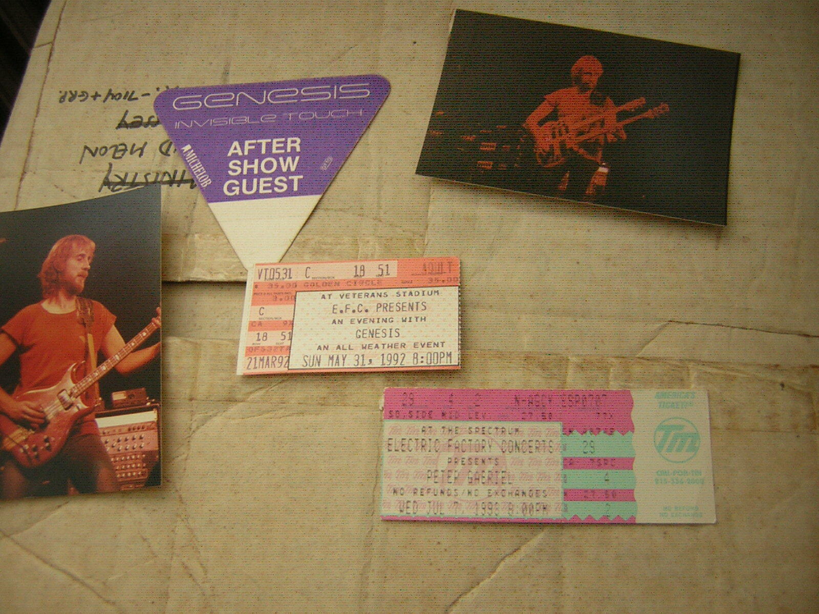 GENESIS BACKSTAGE PASS 1986 LOT OF 5 2 TICKET STUBS &2 UNPUB PHOTOS ...