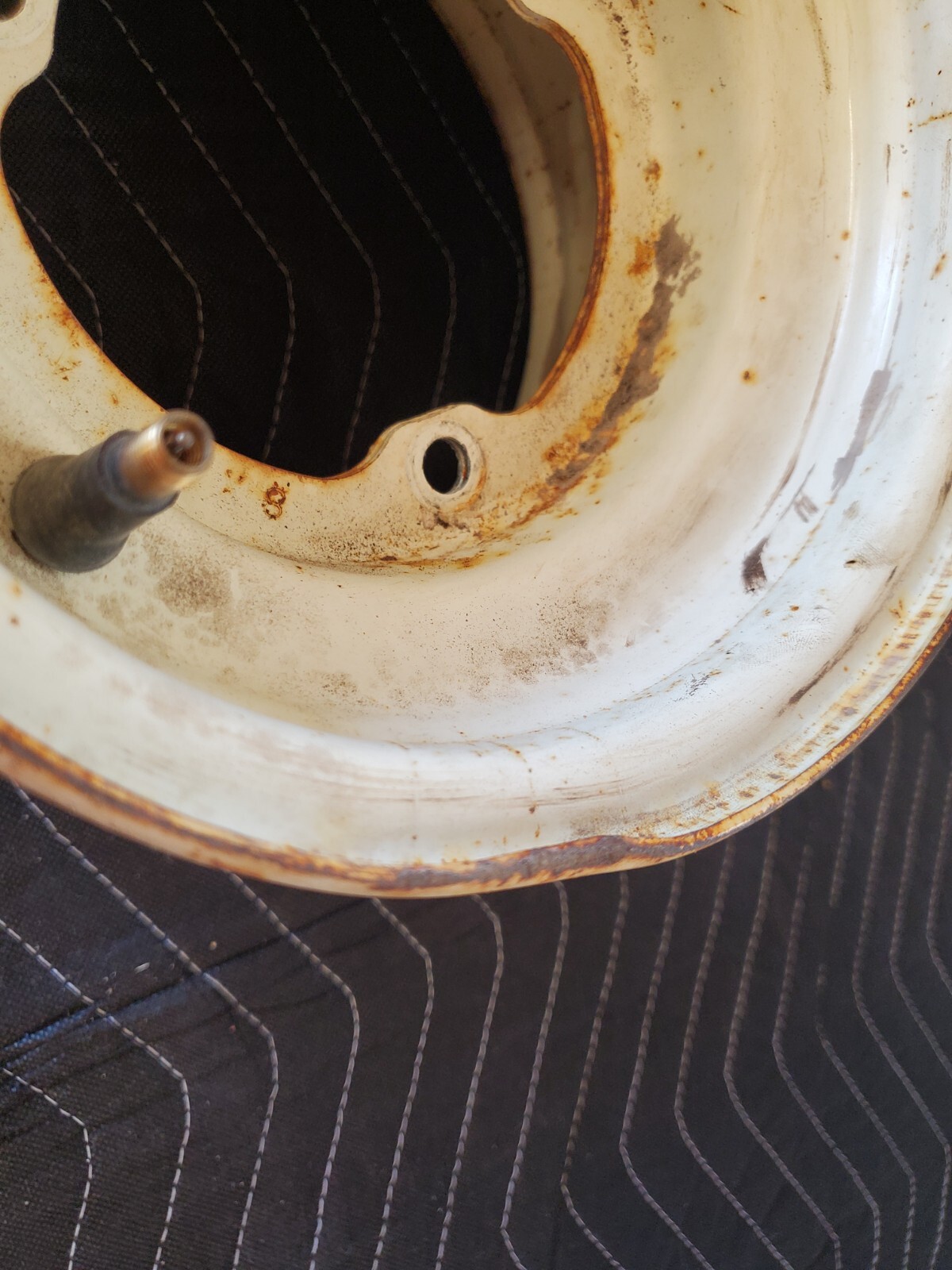 #48A OEM (2) Rims wheels Suzuki LT80 1987-1992 8x5.5 AT FAST SHIPPING 🔥 ...