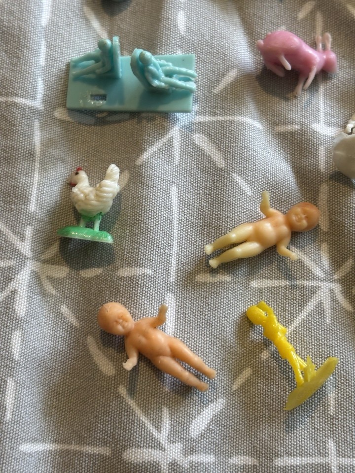 Vintage Christmas Mixed Lot Of Plastic Cracker Toys | eBay UK