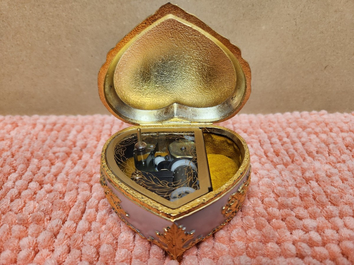 Vintage Heart Shaped Music Stand