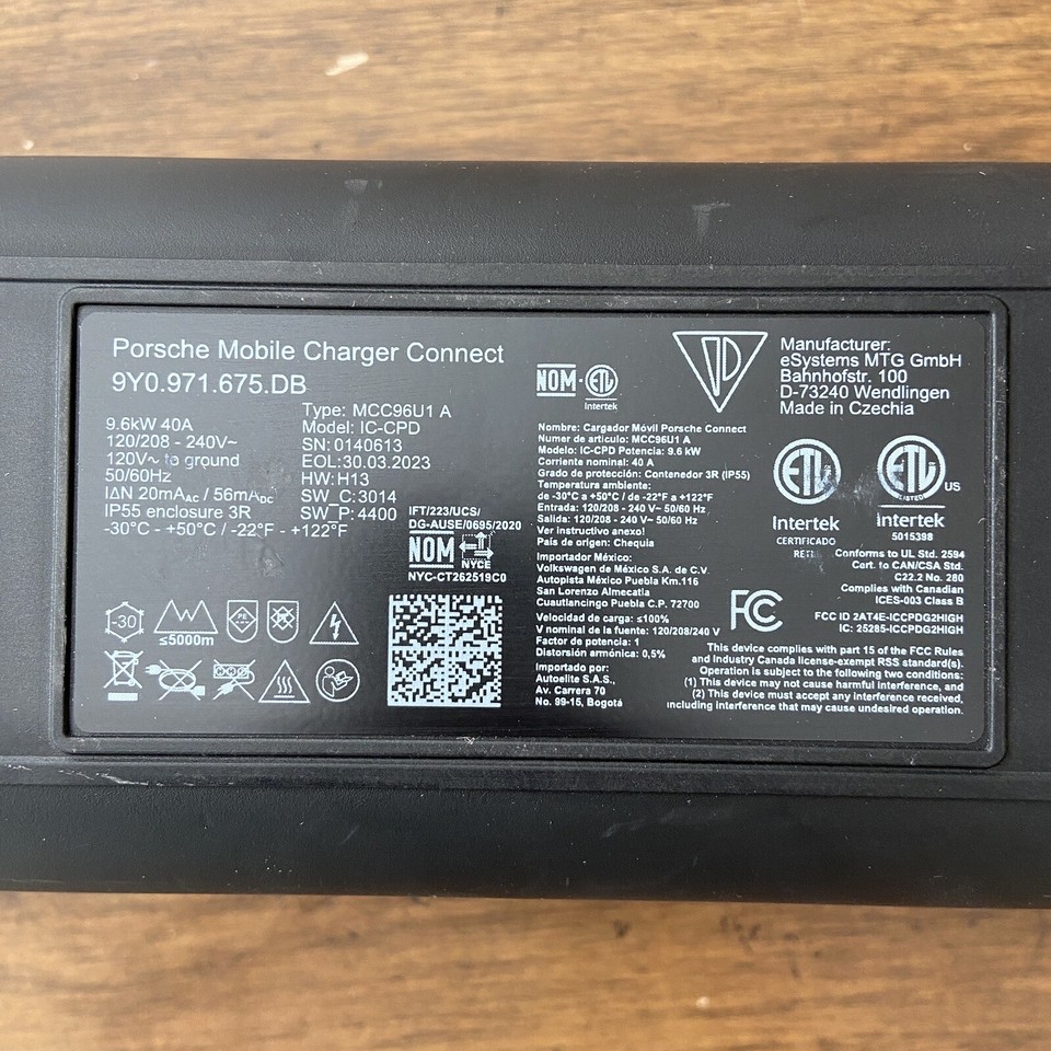 2020 - 2024 Porsche Taycan Charger EV Mobile Charging NEMA 5-15 plug ...