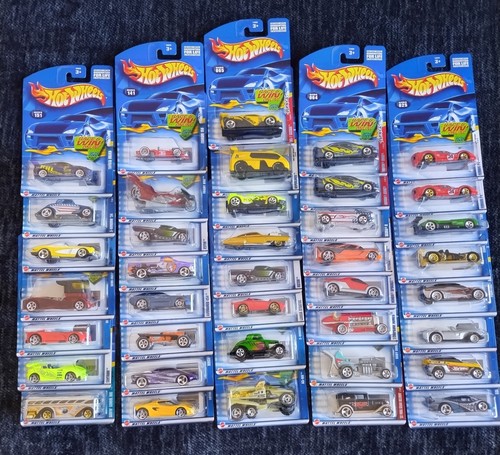 Hot Wheels 2000/2001 Collection. Race Online & Win Series 39 Cars | eBay