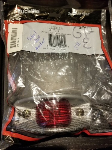 NEW - TRUCKLITE 26311R 26 SERIES RED Bus Marker LAMP W/ ALUMINUM ...