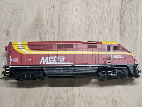 Athearn HO scale Metra F59PHI #425 Rock Island Heritage DCC Sound ...