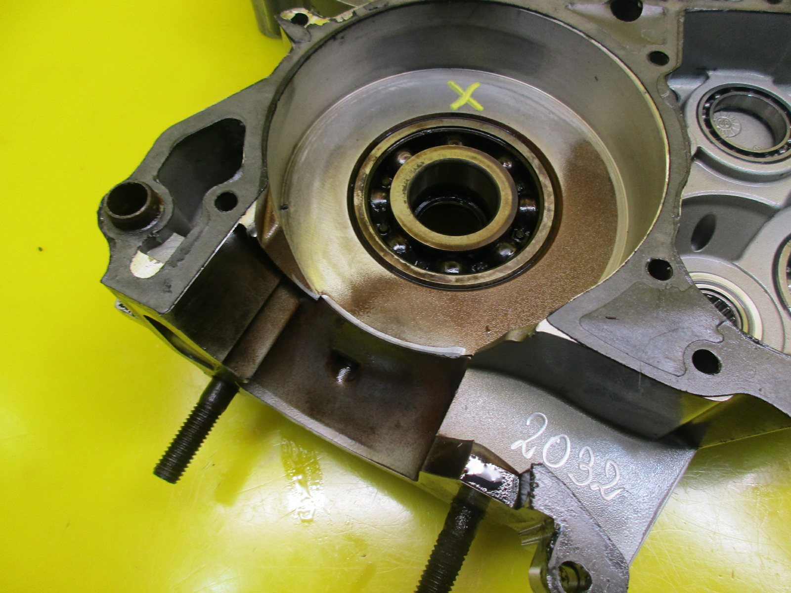 KTM EXC 250 250CC LEFT RIGHT ENGINE MOTOR CRANKCASE CRANK CASES BLOCK ...