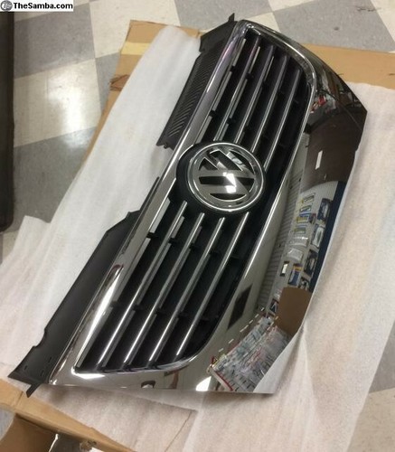 NEW OEM 3C0-853-651-E-PWF Grille for 2006-2010 Volkswagen Passat | eBay