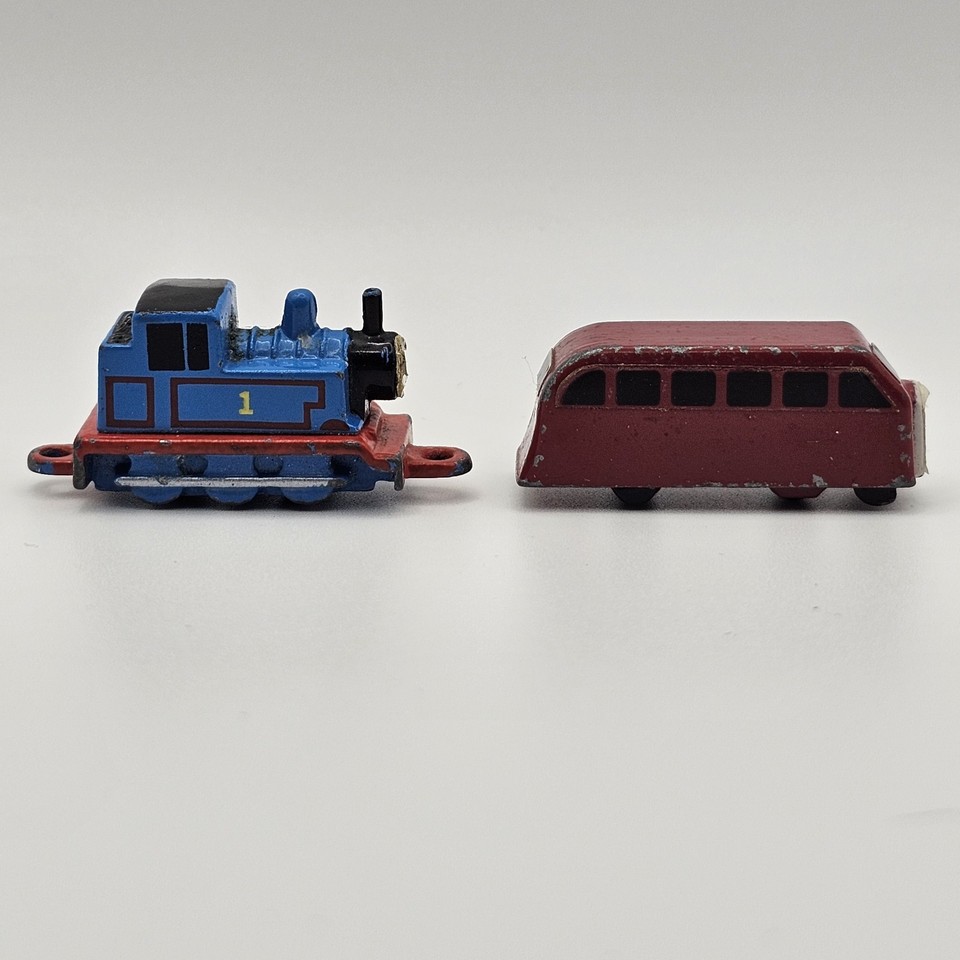 ERTL Thomas The Tank Engine Train Mini Adventure Thomas & Bertie Bus ...