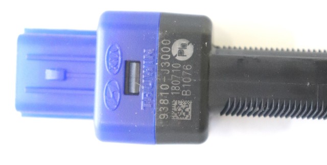 Kia ceed CD SW 1.4GI 93810-J3000 Schalter Bremslicht Bremslichtschalter ...