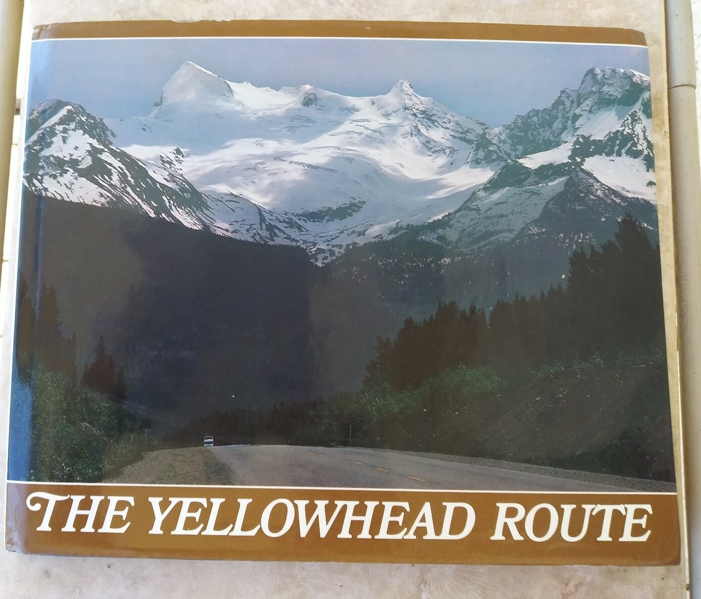 The Yellowhead Route , Various, Oxford University Press, Canada ...