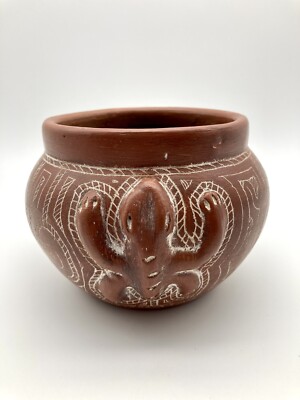 Amazonian Red Pottery Bowl Planter White Sgraffito Design Applied ...