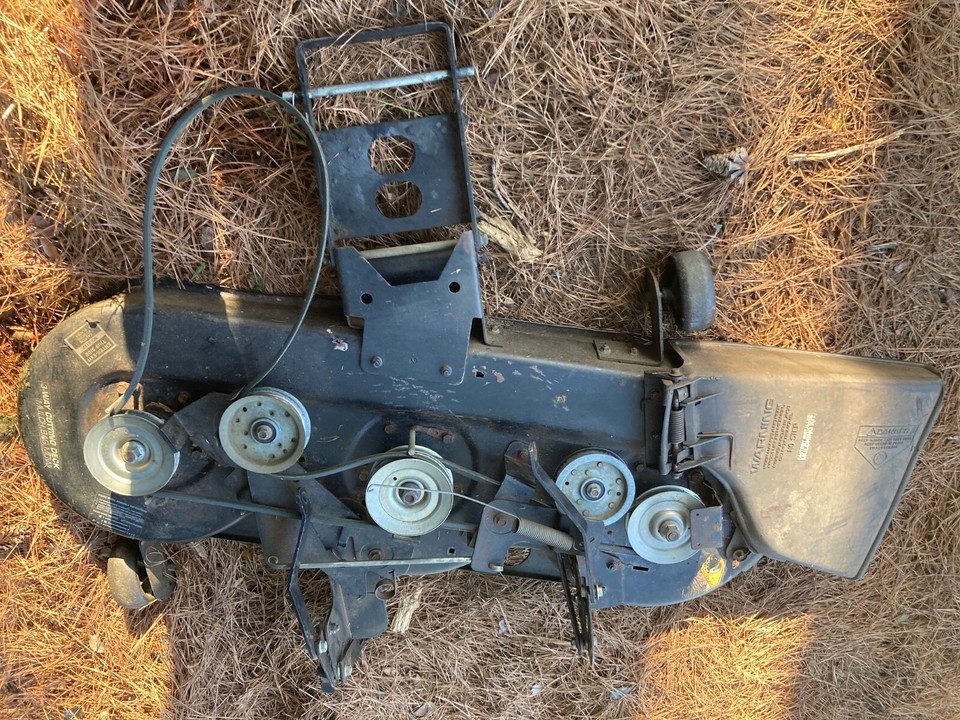 MURRAY SELECT 18.5HP MOWER DECK 46 INCH 3 BLADE CUT COMPLETE ASSEMBLY ...