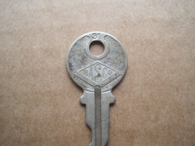 Vintage Old Antique BASCO Key Number 31 Briggs & Stratton Co Milwaukee ...