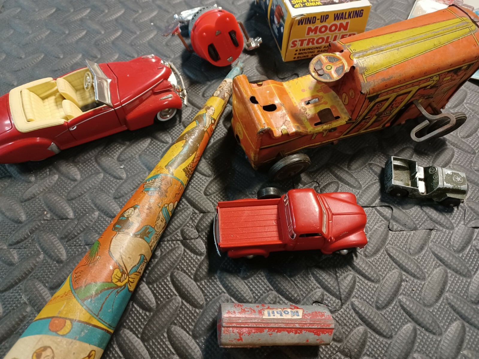 Vintage Tin Windup Marx Robot Slot Machine cars Trucks Japan Tin Toy ...