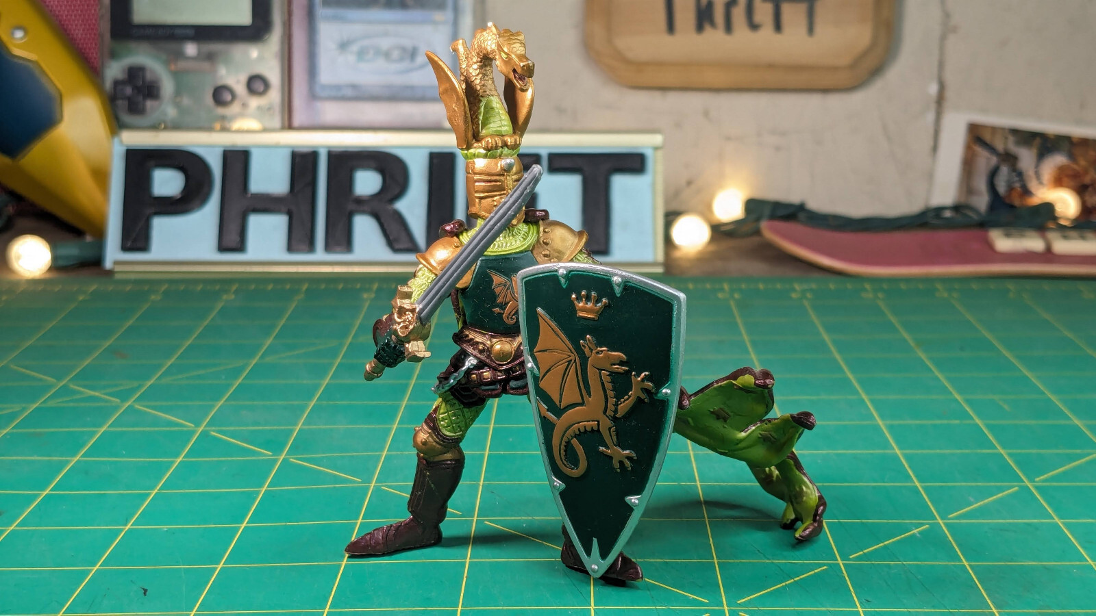 Papo 39922 Weapon Master Dragon Figure 2008 Knights Medieval Green ...