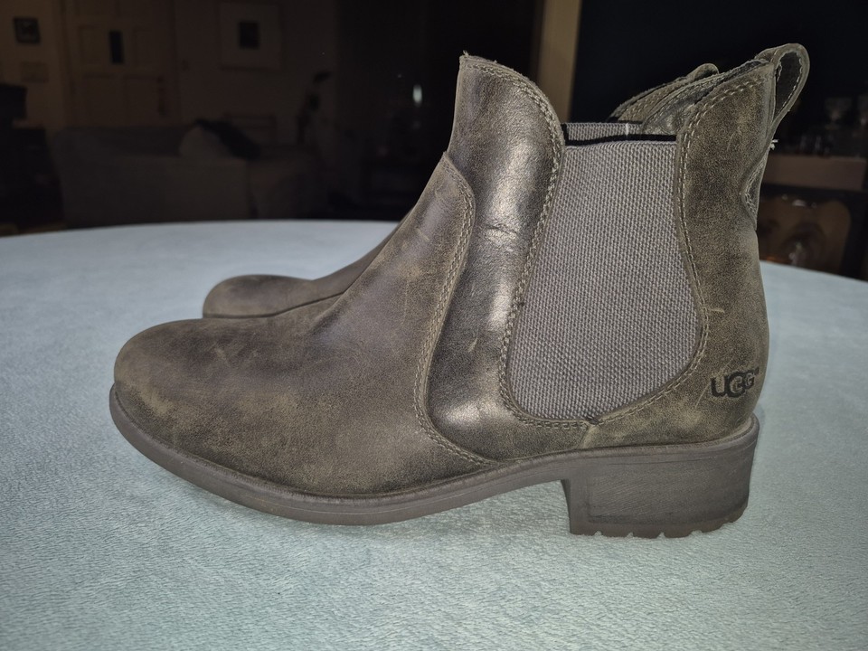 UGG Bonham Boot III Womens Size 9 Brown Classic Waterproof Leather ...
