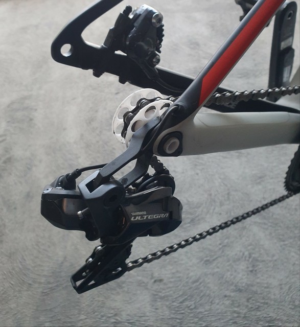 Chain Keeper 12x1mm thru-axle bike maintenance tool 3d print for sale ...