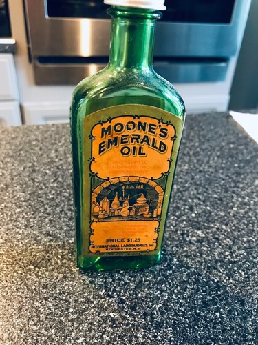 Vintage Moone's Emerald Oil Apothecary Bottle w/Paper Label - Rochester ...
