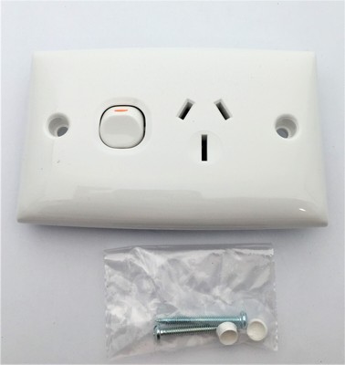 Clipsal 15/15-WE Single Switched Socket 15A 250VAC Horizontal White ...