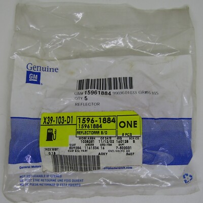 NEW GENUINE GM GENERAL MOTORS OEM SIDE DOOR REFLECTOR PART NO. 15961884 ...