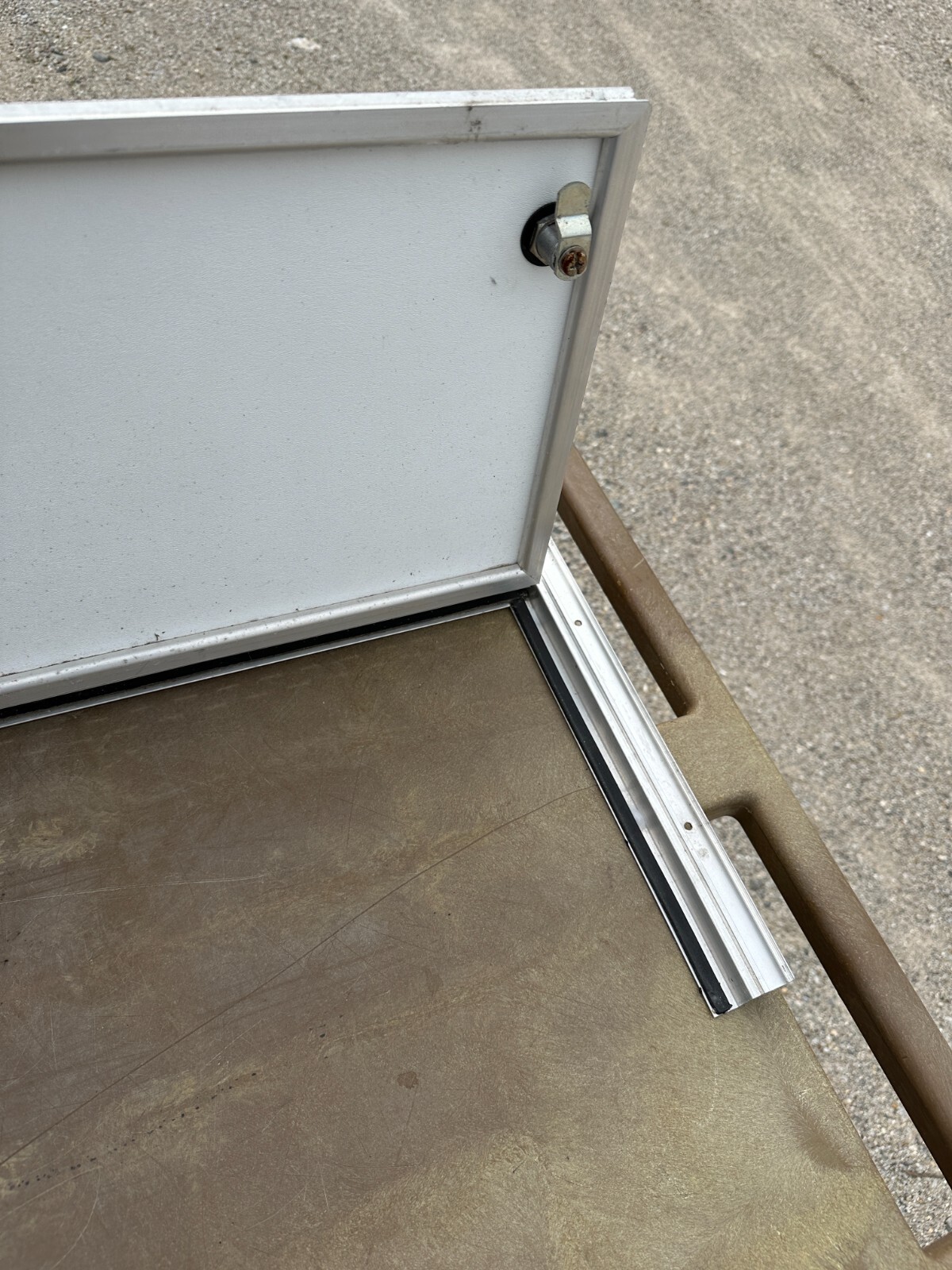 Challenger Door 12"x35" RV baggage Keyed access compartment door ...