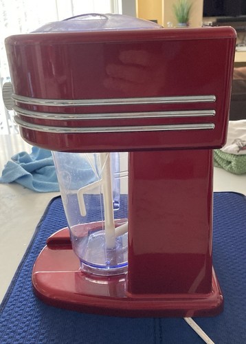 Nostalgia Retro Red Frozen Drink Machine Slush Smoothie Maker Slushie ...