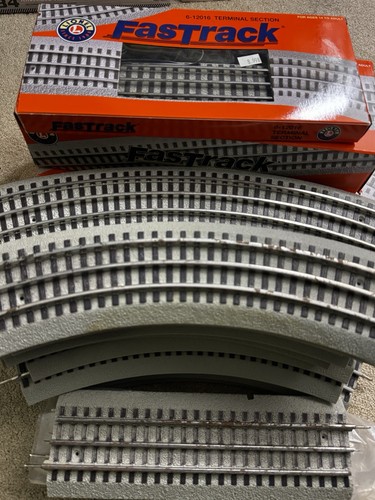 Lot (32) Pieces Lionel Fastrack O Gauge 3 Rail 0-36 / O-31 Curves & 10 ...